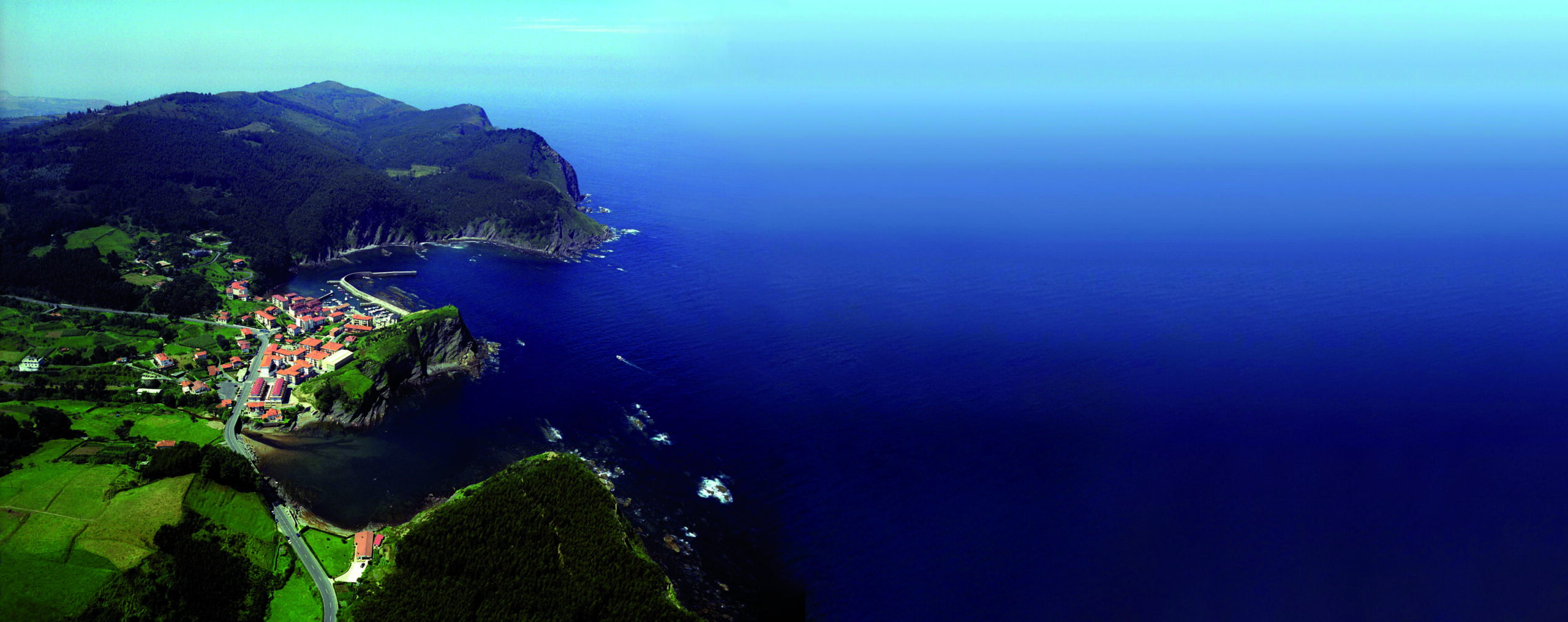 Visita en barco a BiMEP | OREgaua